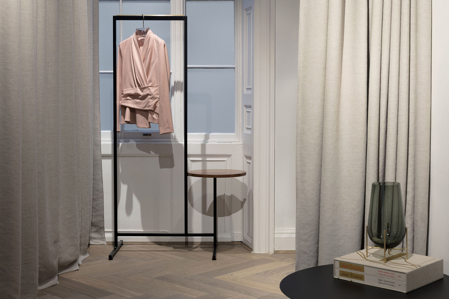 Multi-functional Retail Design for The Fold’s First Flagship Store | SBID