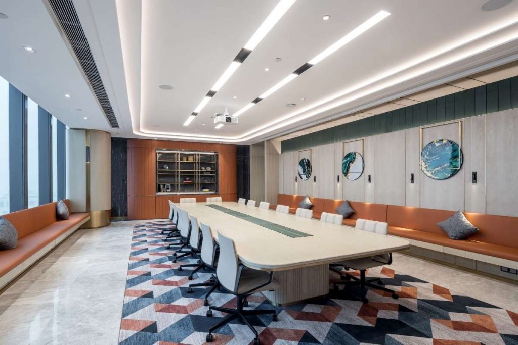 Client-Focused Office Design Creates Strong First Impression | SBID