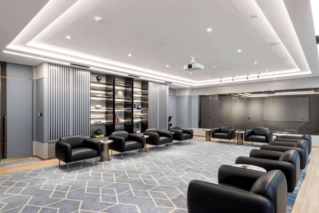 Client-Focused Office Design Creates Strong First Impression | SBID