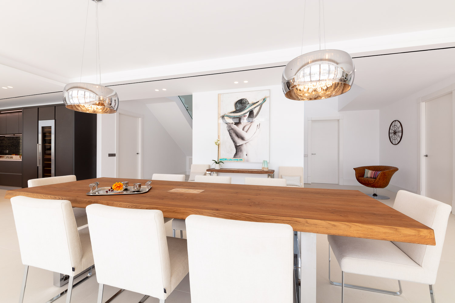 Spanish Villa Design Uniquely Utilises Space and Colour | SBID