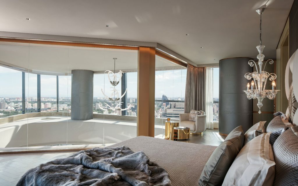 Luxurious Apartment Brings The Classic Style of Rome To Beijing | SBID