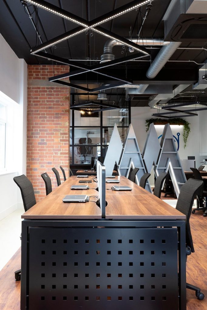 Renovated Small Office Design Allows for Future Company Expansion | SBID