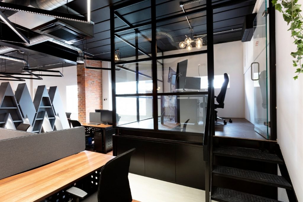 Renovated Small Office Design Allows for Future Company Expansion | SBID