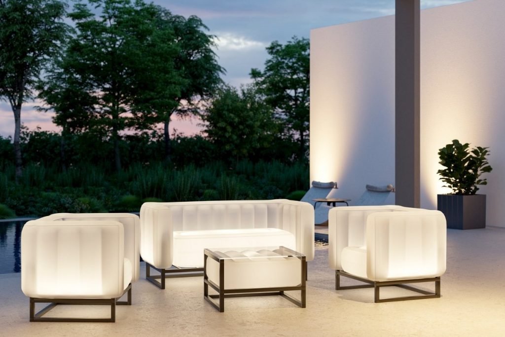 "Meta Sensible" Theme Fuses the Physical and Digital Worlds in the ...