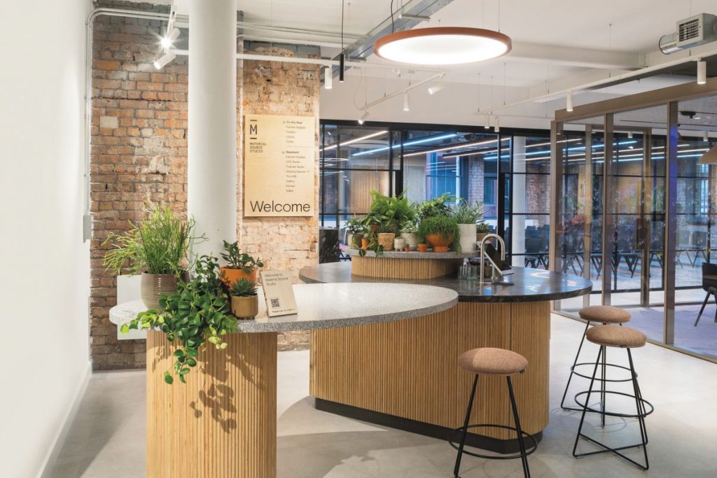 Karndean Designflooring Introduces Extra-Large Tiles for a Streamlined ...