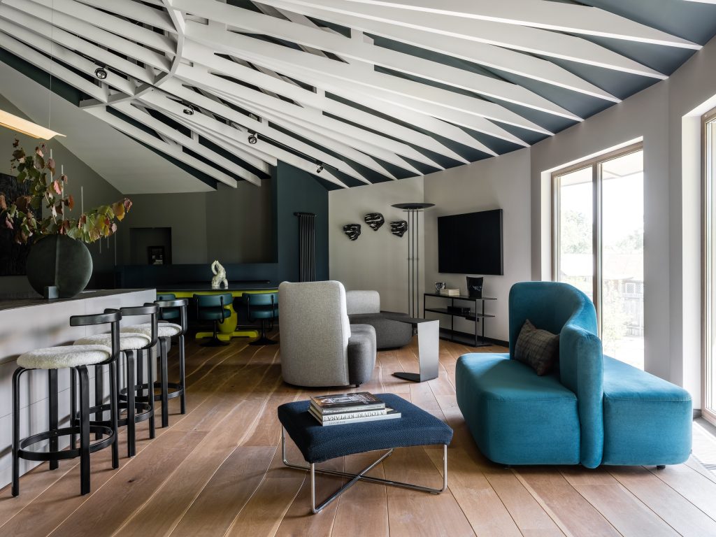 DOTS & POINTS | Society of British & International Interior Design