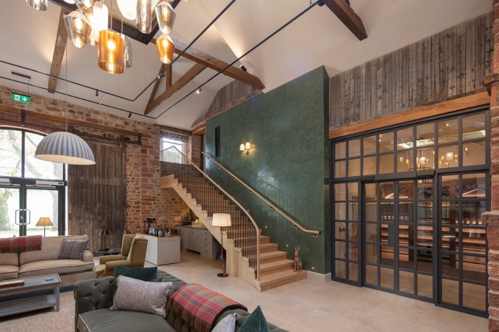 Art is at the Heart of Rachel McLane's Interior Designs for Farm Barn ...