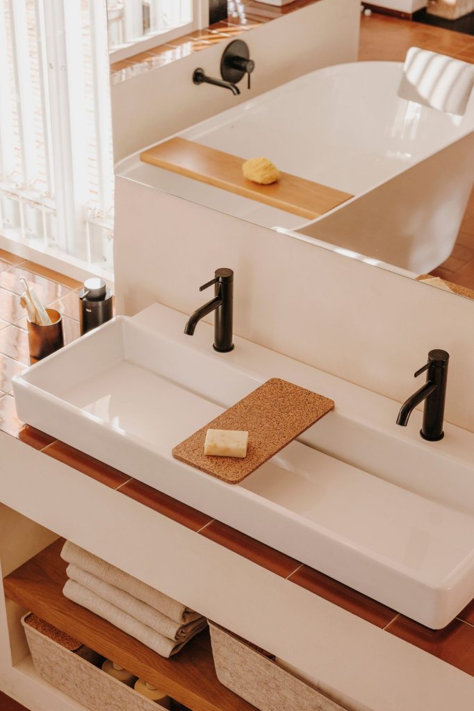 Roca Highlights the Latest Trends in Bathrooms | SBID